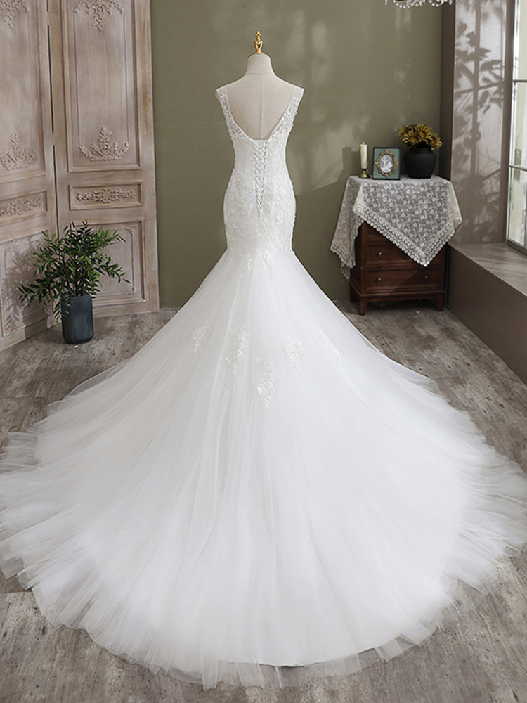 Simple And Thin Trailing Small Wedding Dress on Luulla